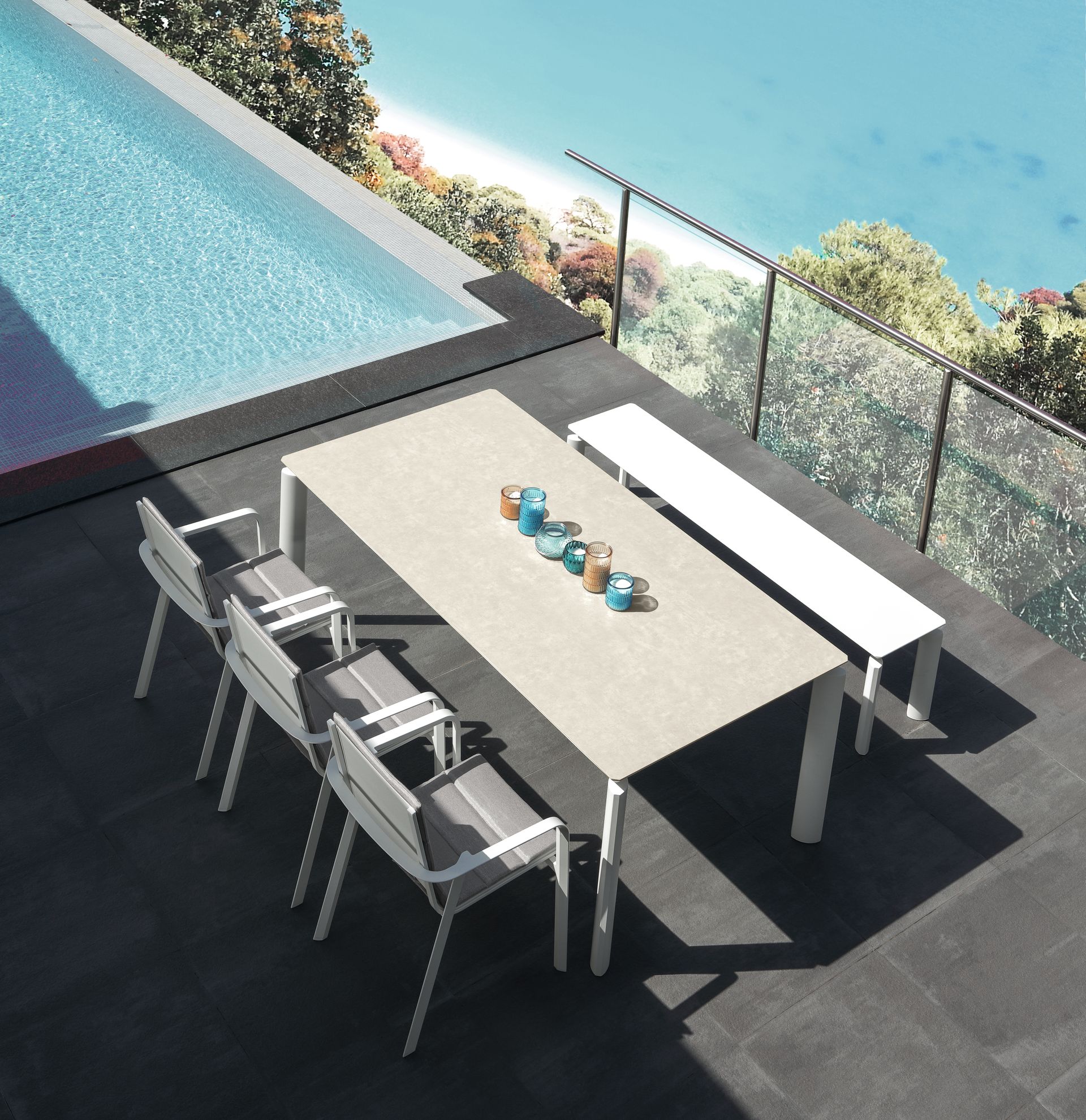 Milo Dining Table D90 | Italian garden furniture: Talenti