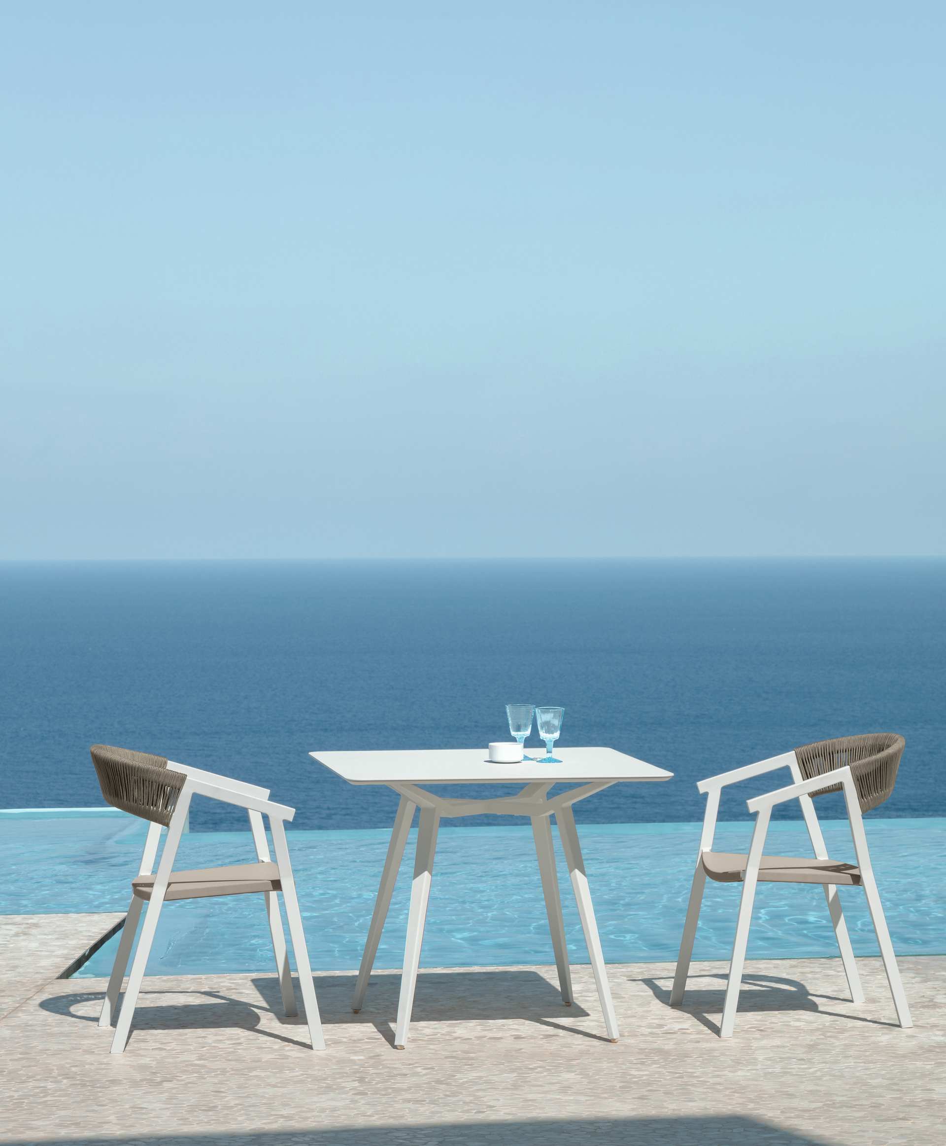 Milo Dining Table 90×90 | Italian Outdoor/Indoor Furnishings: Talenti