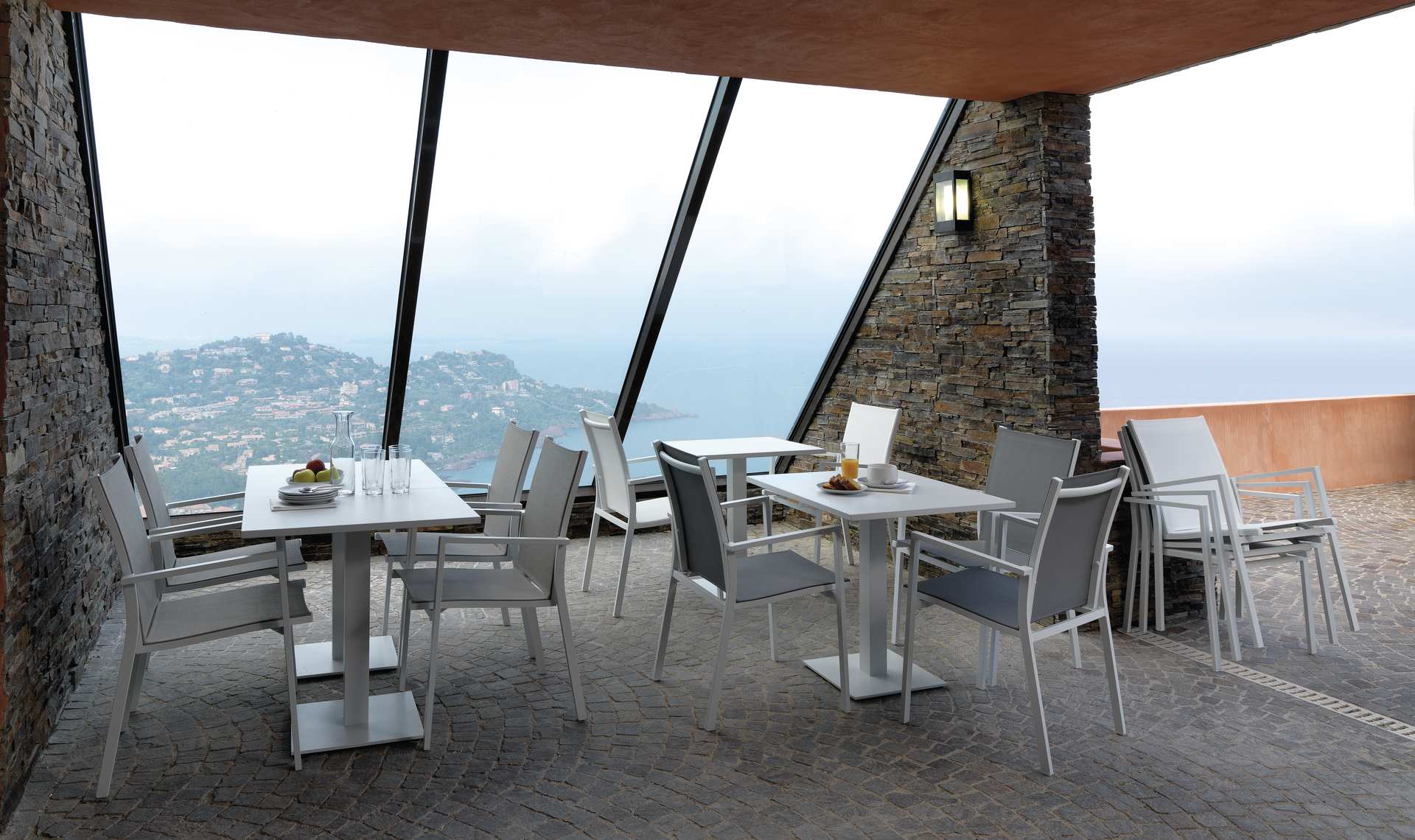 Maiorca Bar Stool | Italian garden furniture: Talenti