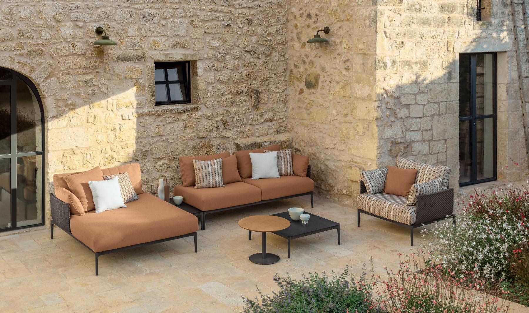 Leaf Modular sofa | Italian Outdoor/Indoor Furnishings: Talenti