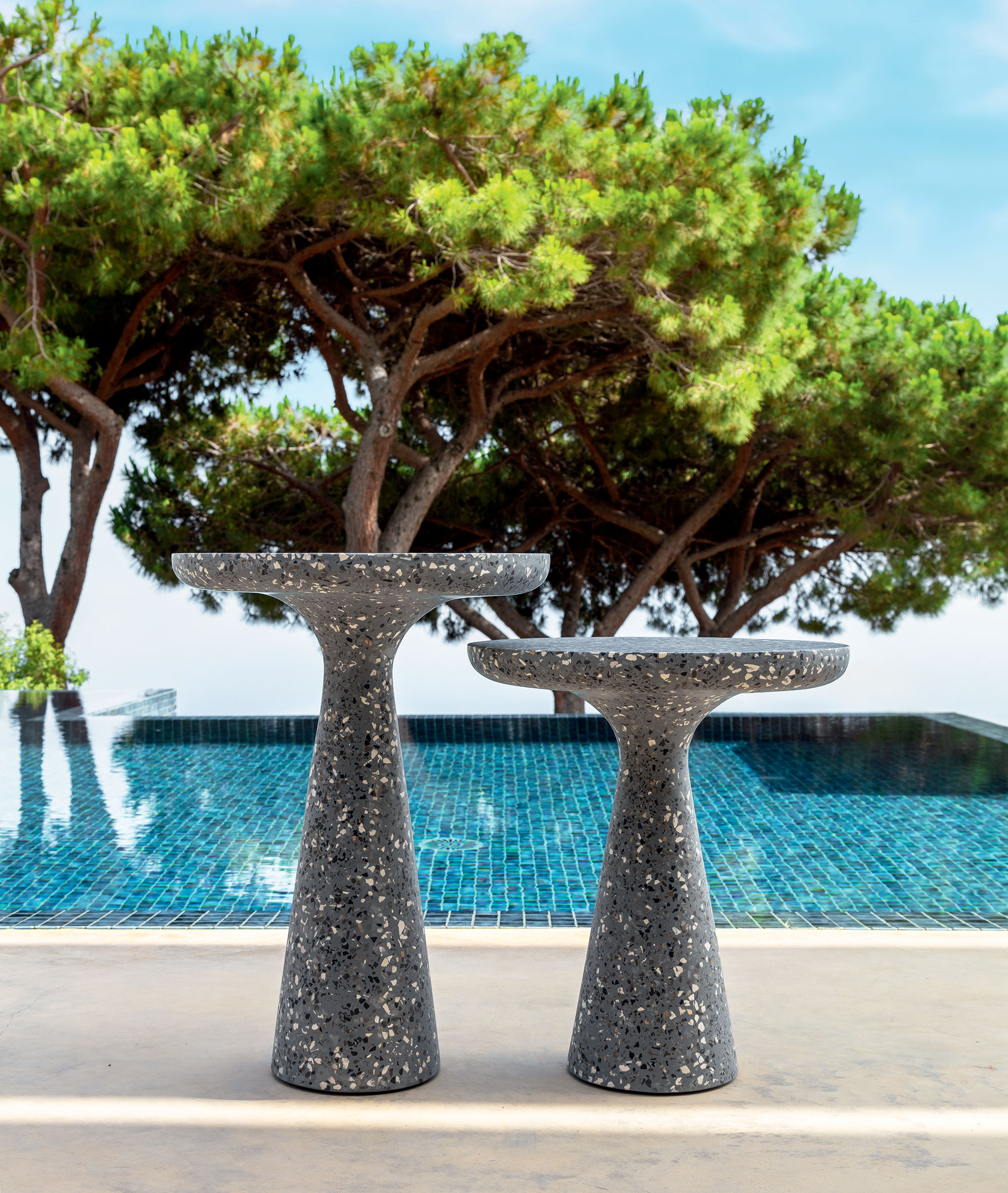 Gabri Coffee table H45 | Italian Outdoor/Indoor Furnishings: Talenti