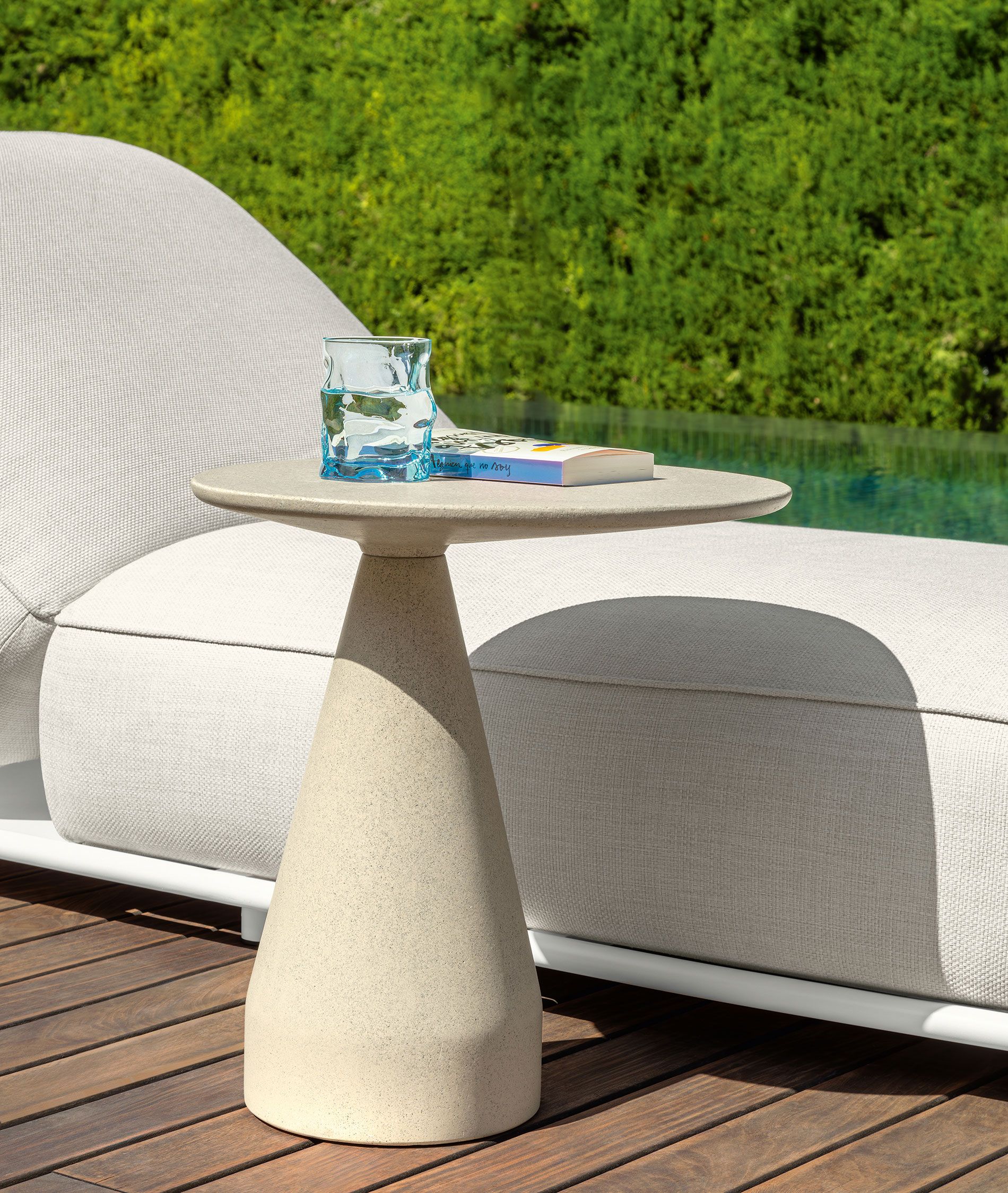 Swipe Armchair living room | Italian garden furniture: Talenti
